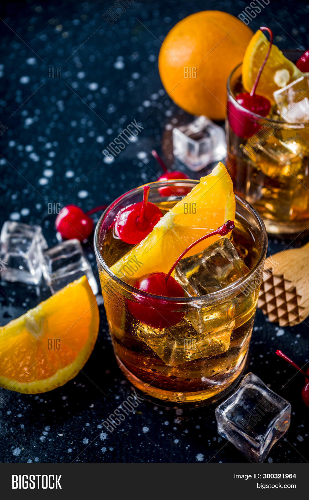 Classic Alcohol Image & Photo (Free Trial) | Bigstock