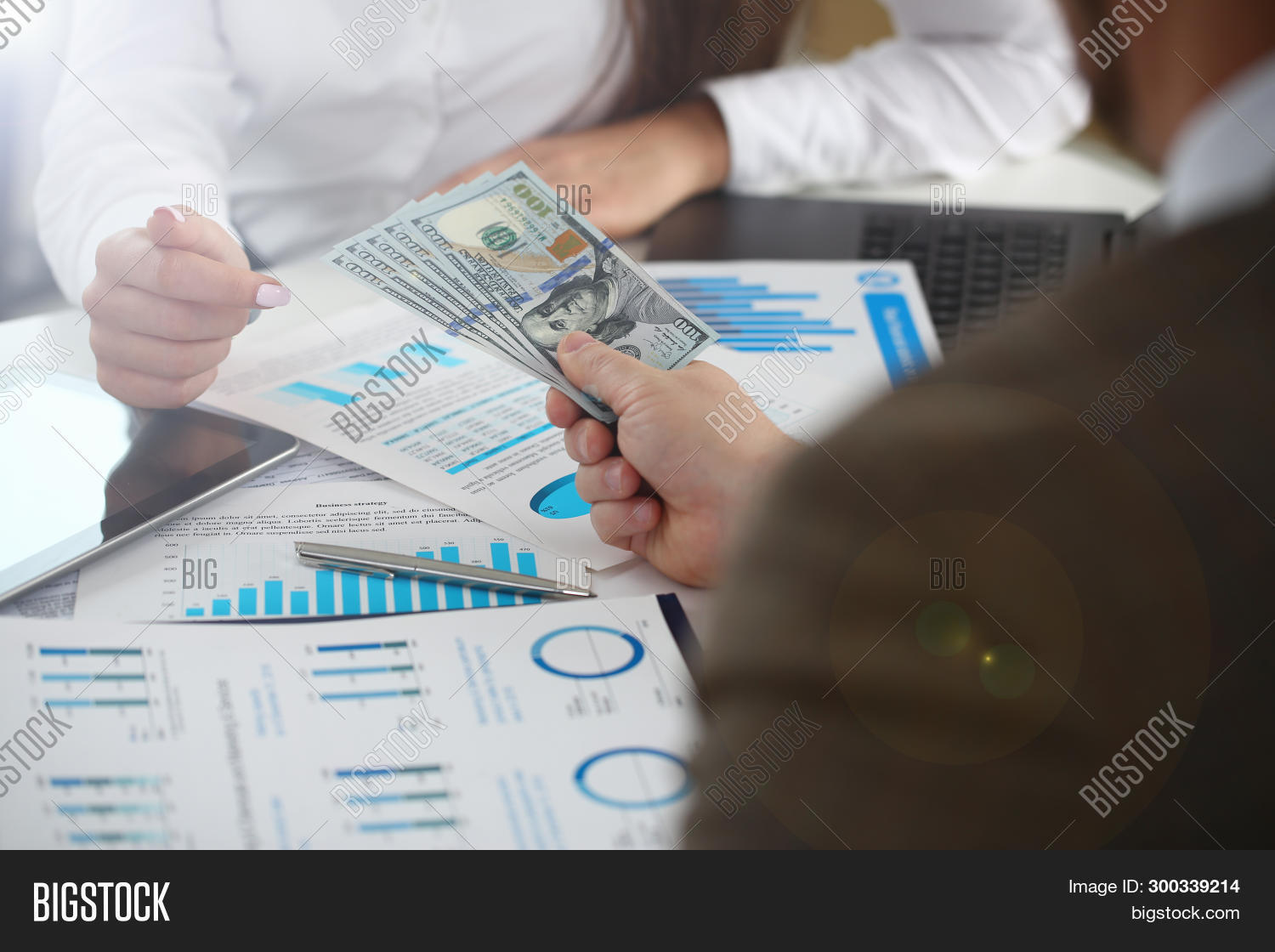 Male Arm Pay Bunch Image & Photo (Free Trial) | Bigstock
