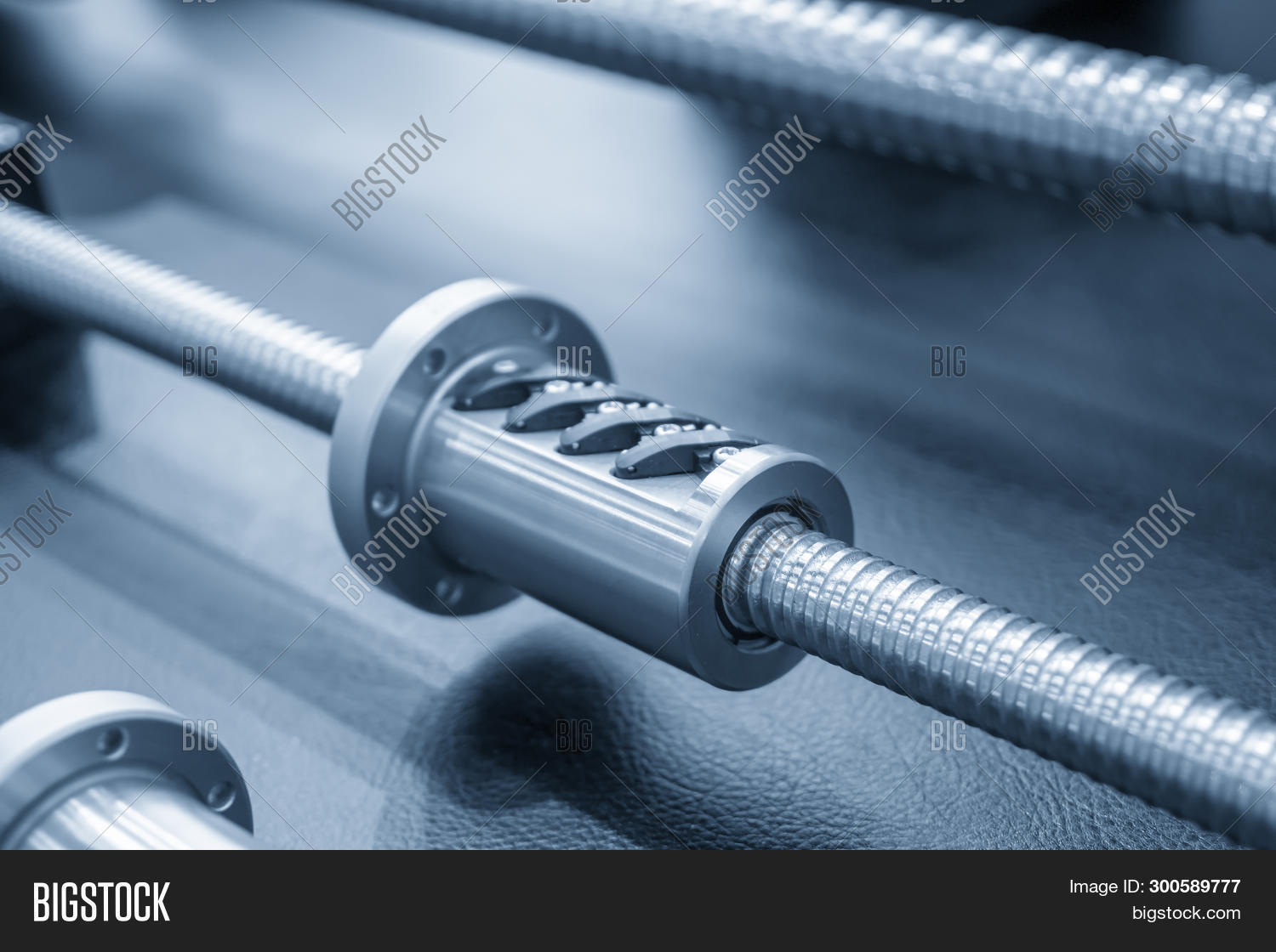 Closeup Lead Screw Image & Photo (Free Trial) | Bigstock