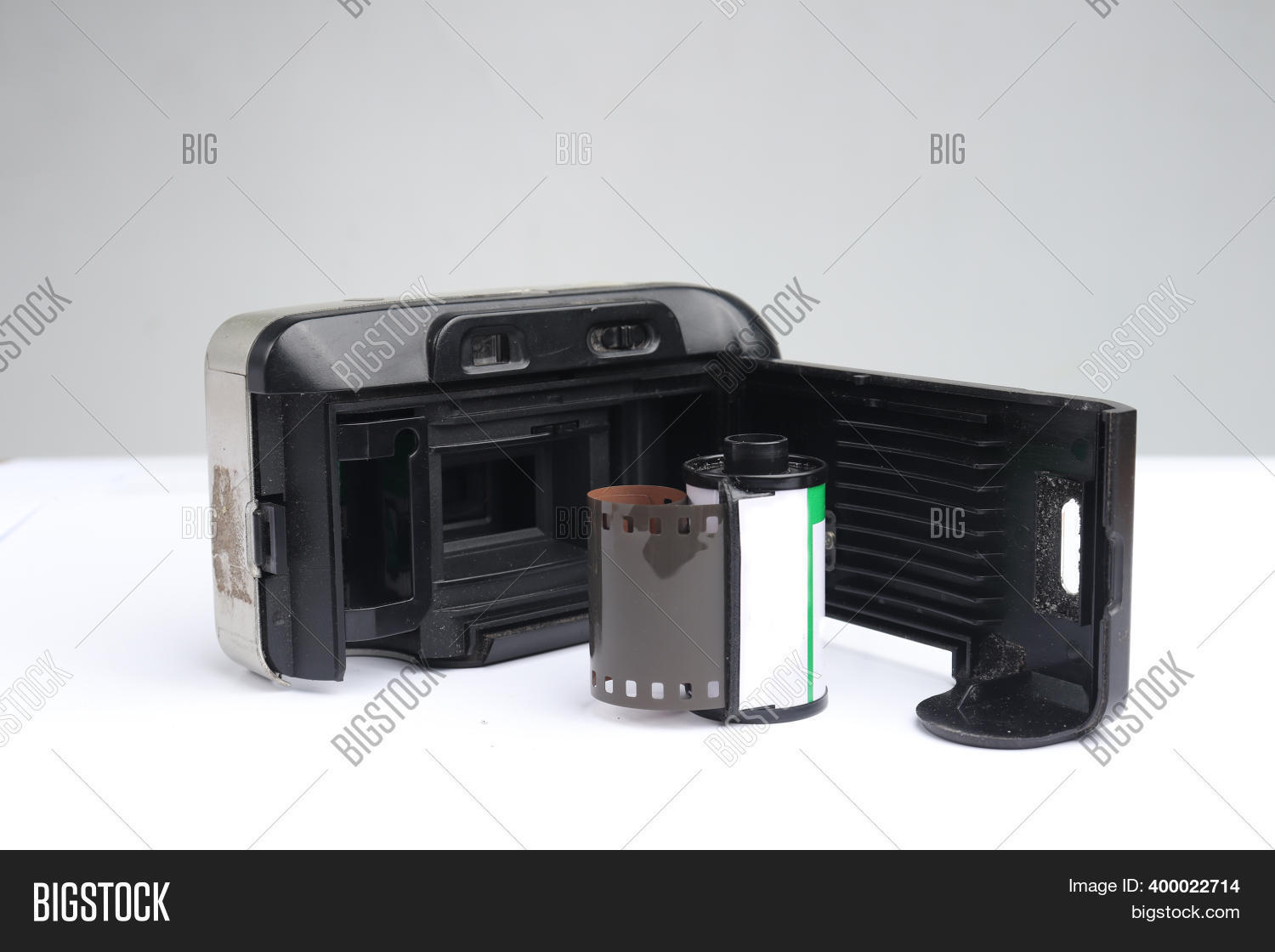 Vintage Analog Camera Image & Photo (Free Trial) | Bigstock