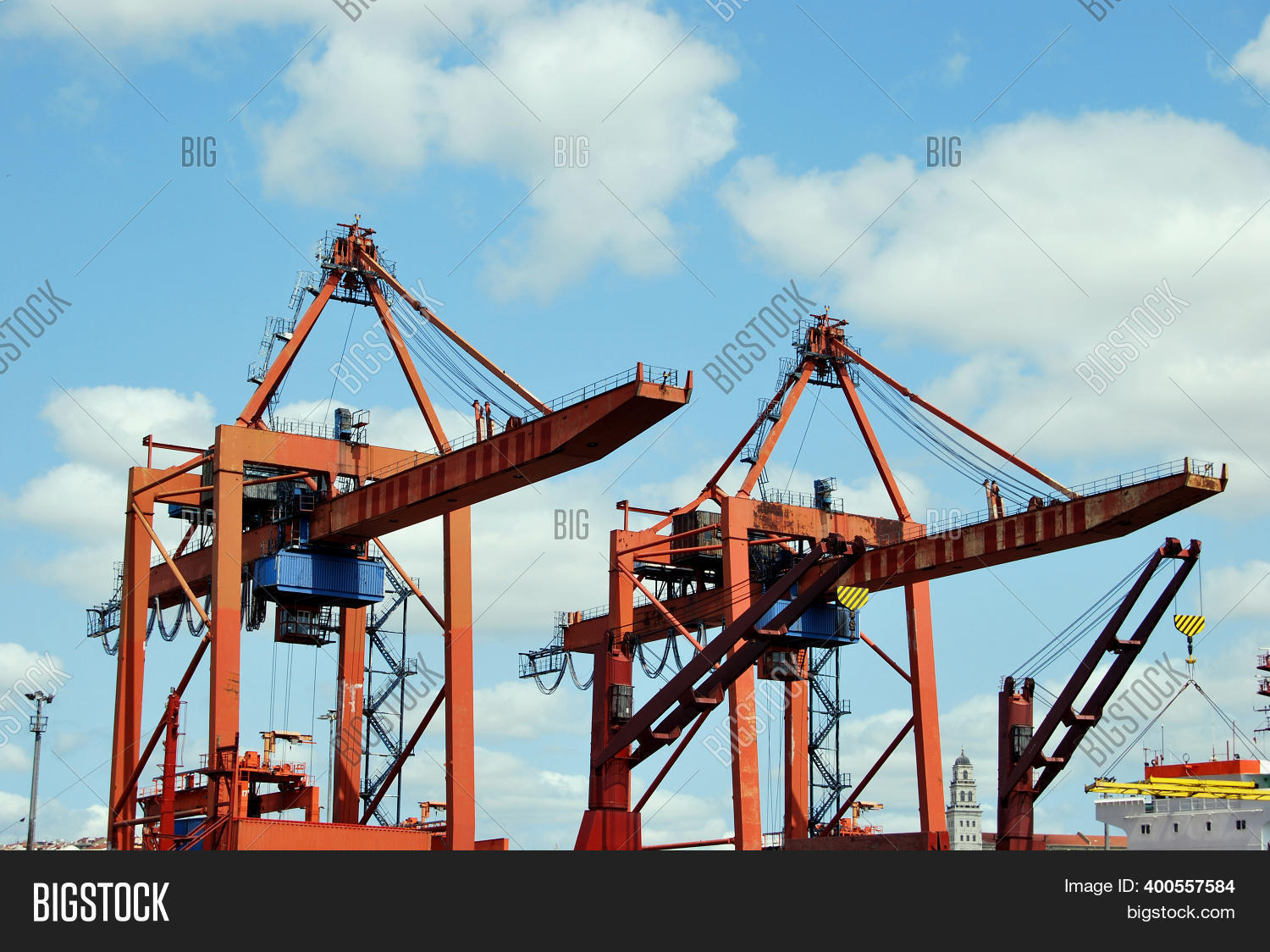Steel Hoisting Image & Photo (Free Trial) | Bigstock