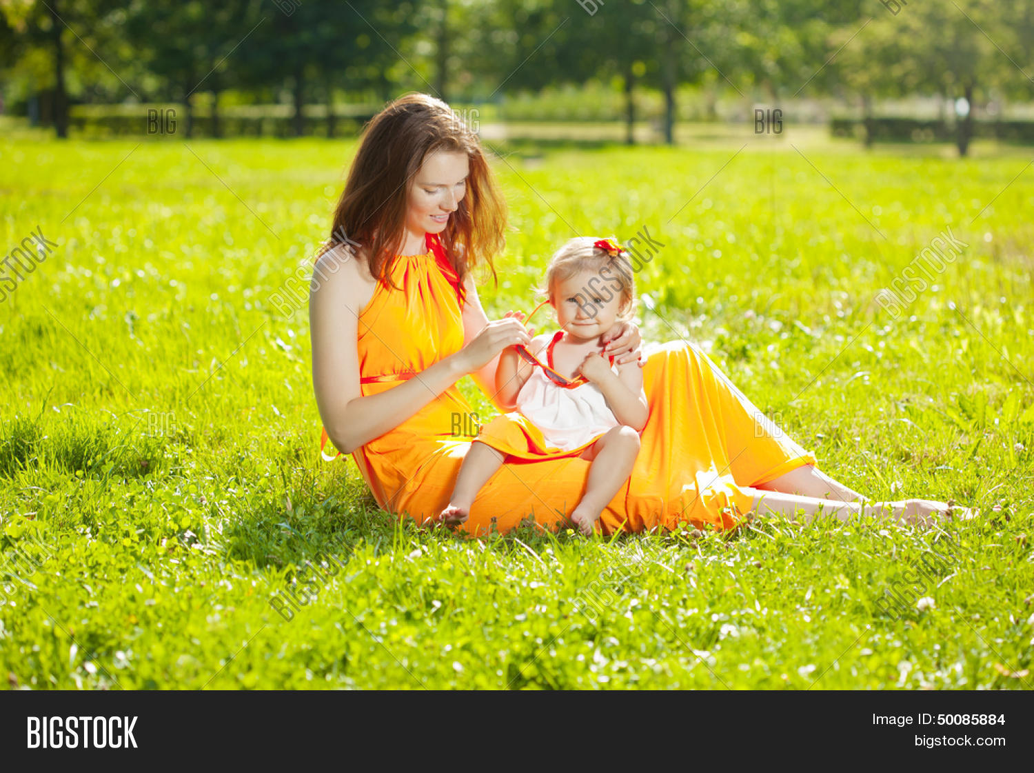 Beautiful Mom Baby Image & Photo (Free Trial) | Bigstock