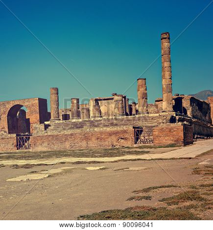 Imagen y foto Jupiter Temple (prueba gratis) | Bigstock