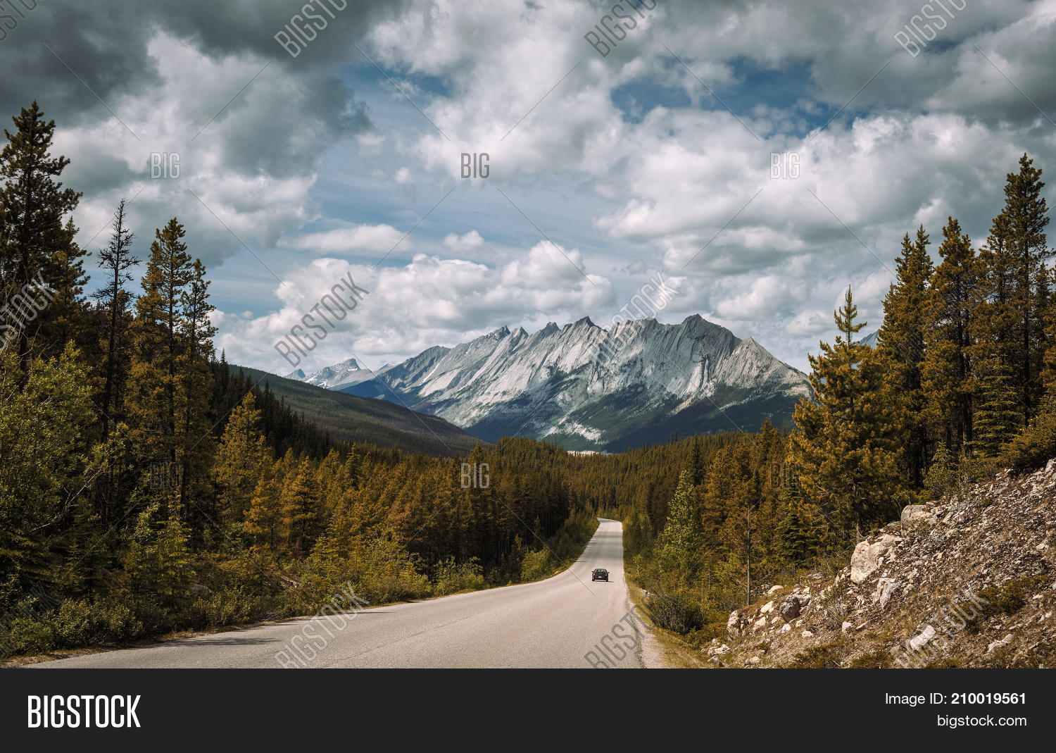 Scenic View Road Image & Photo (Free Trial) | Bigstock