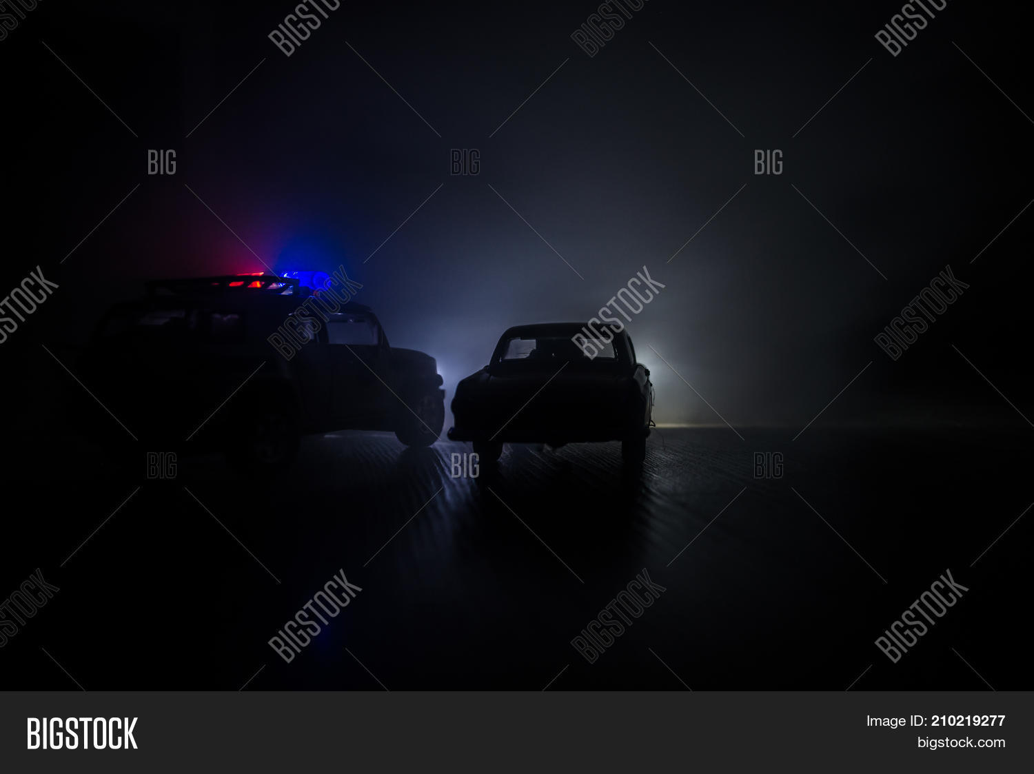 Police Car Chasing Car Image & Photo (Free Trial) | Bigstock