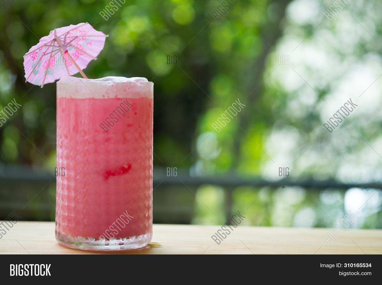 Thai Style Iced Pink Image & Photo (Free Trial) | Bigstock
