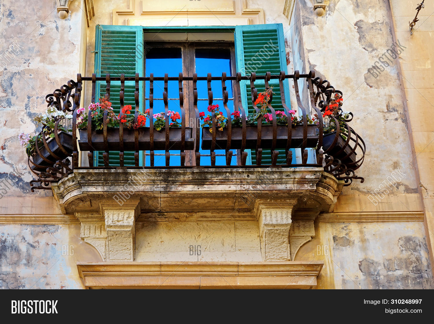 Close Retro Style Old Image & Photo (Free Trial) | Bigstock