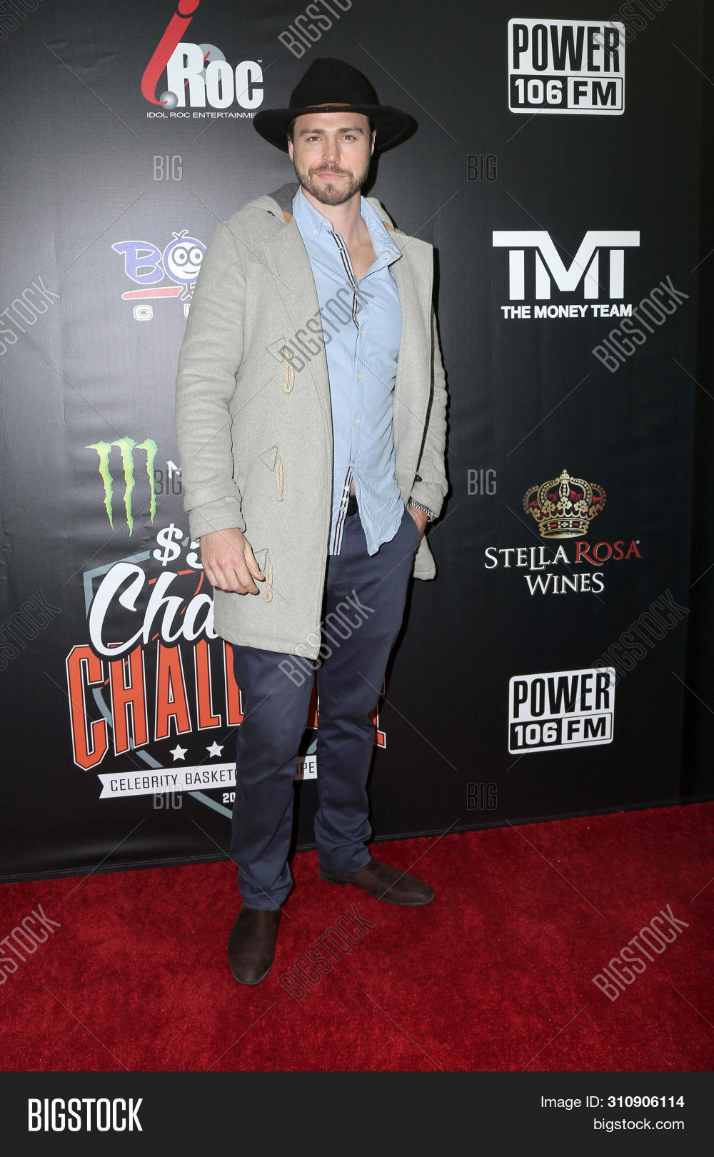 LOS ANGELES - JUL 8: Image & Photo (Free Trial) | Bigstock