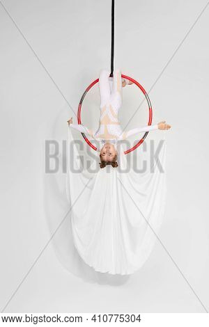 Little Acrobat Girl Image & Photo (Free Trial) | Bigstock