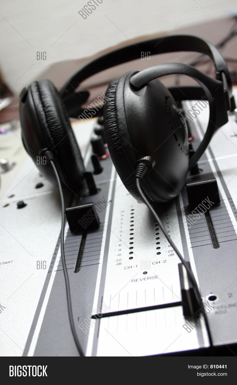 Headphones Image & Photo (Free Trial) | Bigstock