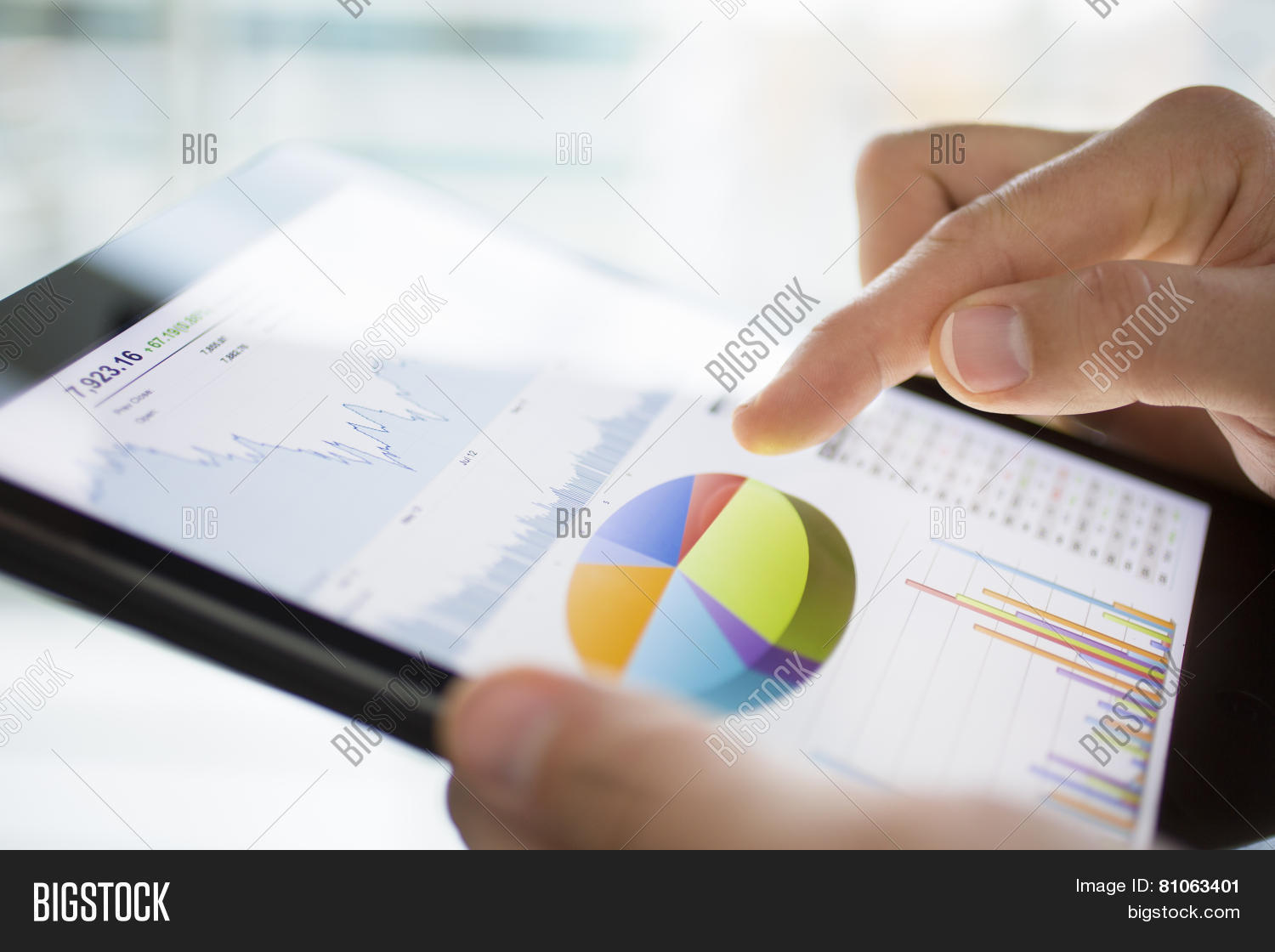 Using Digital Tablet Image & Photo (Free Trial) | Bigstock