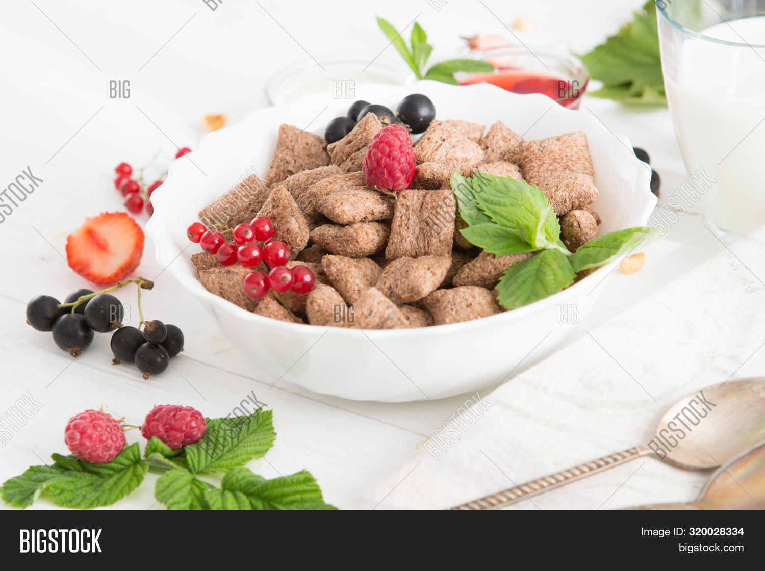 Imagen y foto Bowl Healthy Corn (prueba gratis) | Bigstock