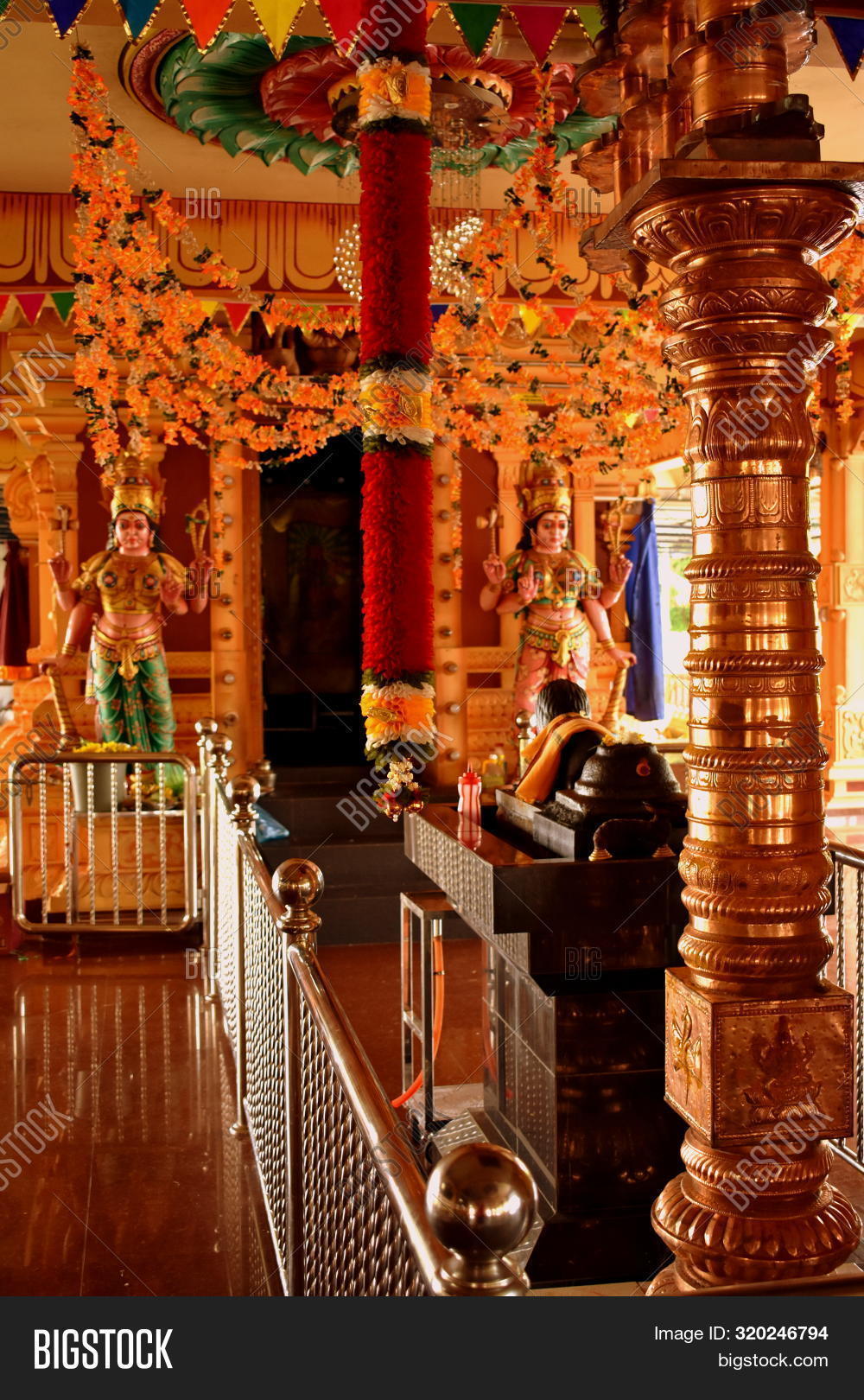 Inside Hindu Temple Image & Photo (Free Trial) | Bigstock