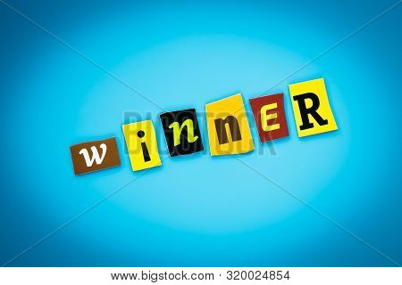 Winner Poster 图片、插图和矢量图（免费） - Bigstock