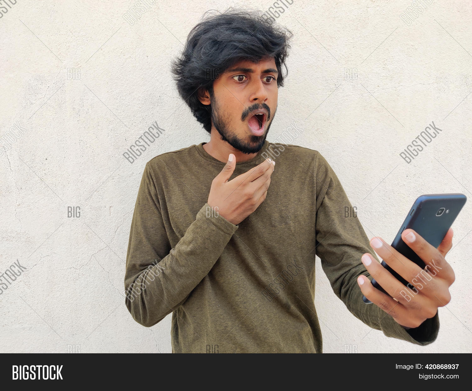 Shocking Reaction Image & Photo (Free Trial) | Bigstock