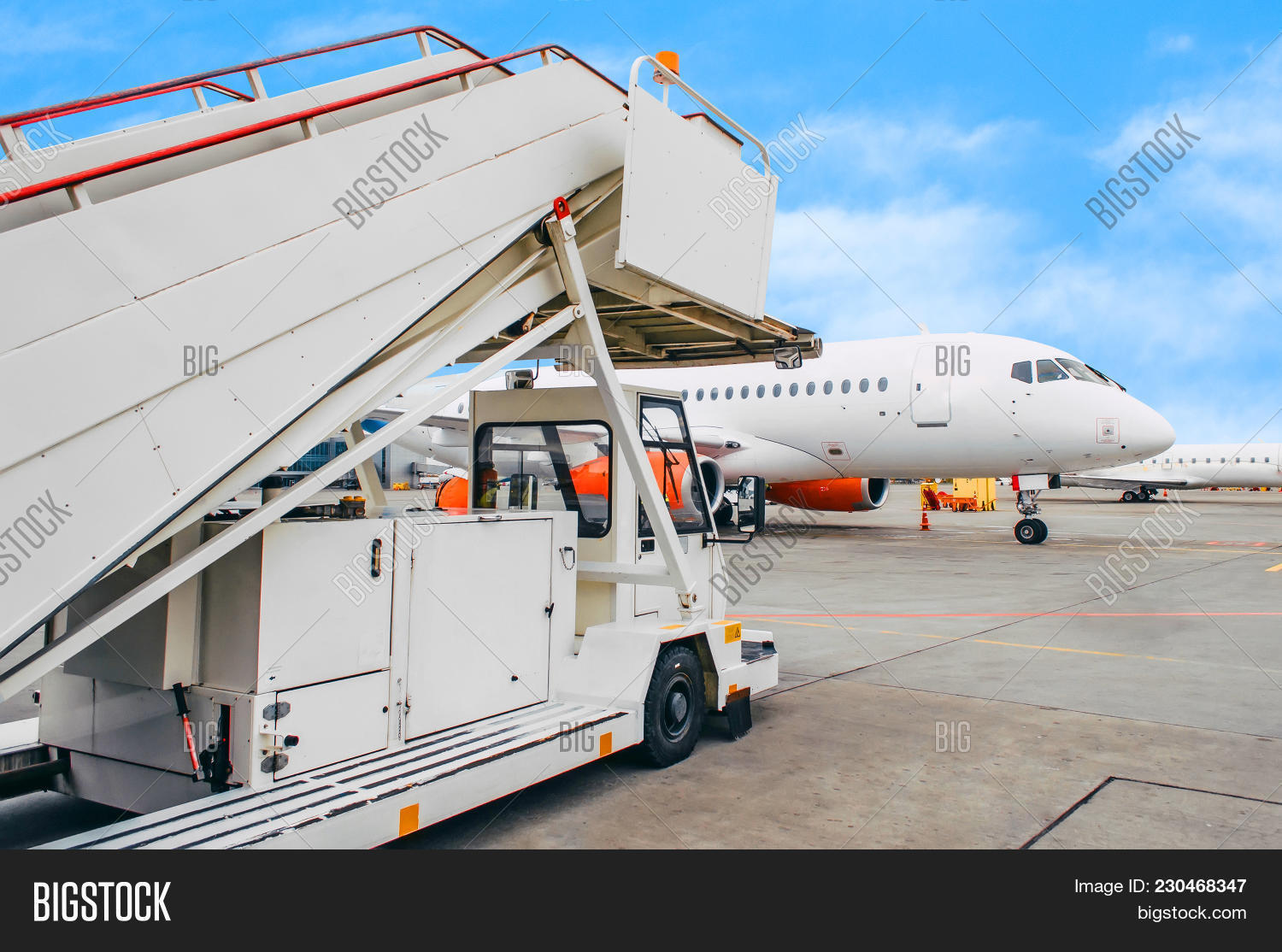 Passenger Ramp Ladder Image & Photo (Free Trial) | Bigstock
