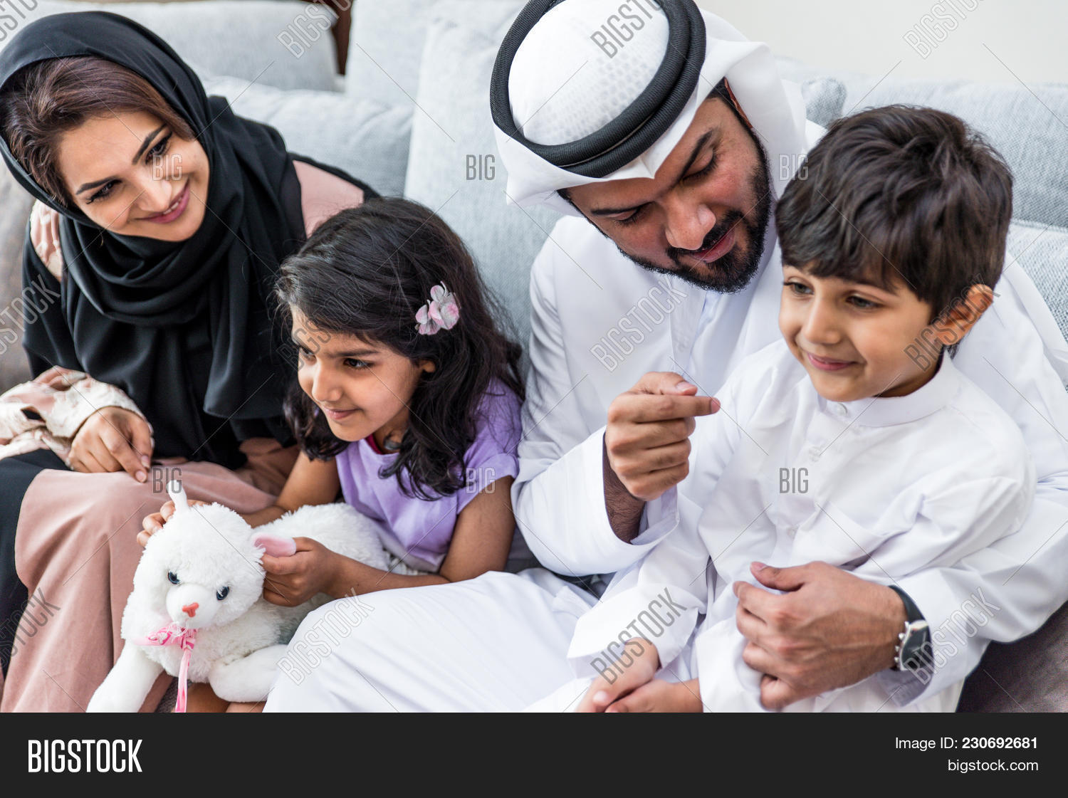 Arabic Happy Family Image & Photo (Free Trial) | Bigstock