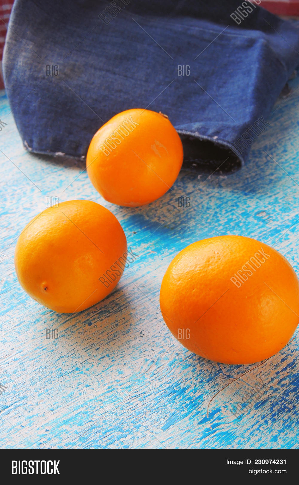 Lemon Close- Cut Image & Photo (Free Trial) | Bigstock