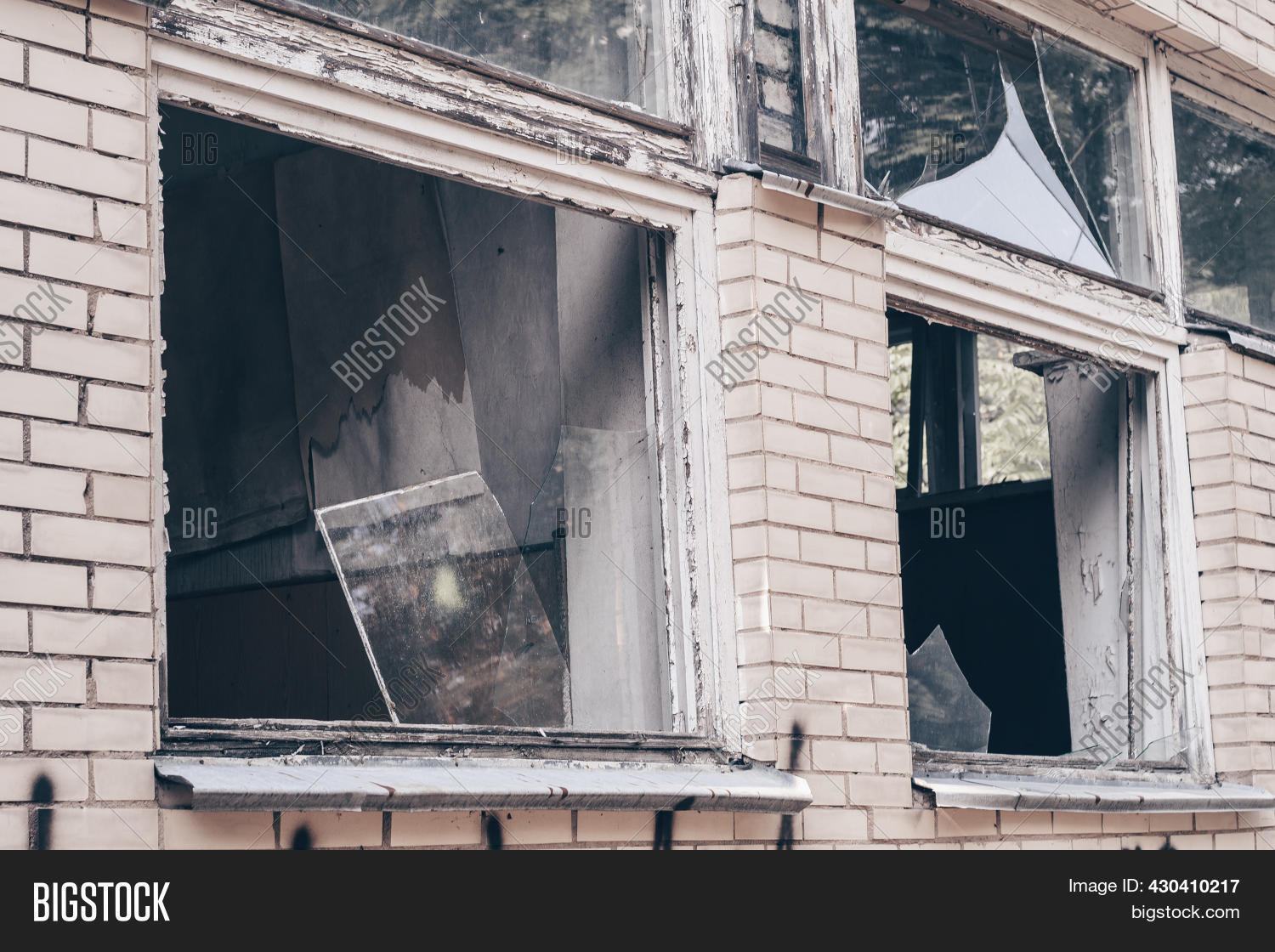 Broken Glass Windows Image & Photo (Free Trial) | Bigstock