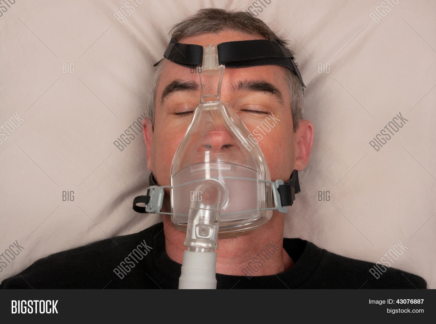 Man Sleep Apnea CPAP Image & Photo (Free Trial) | Bigstock