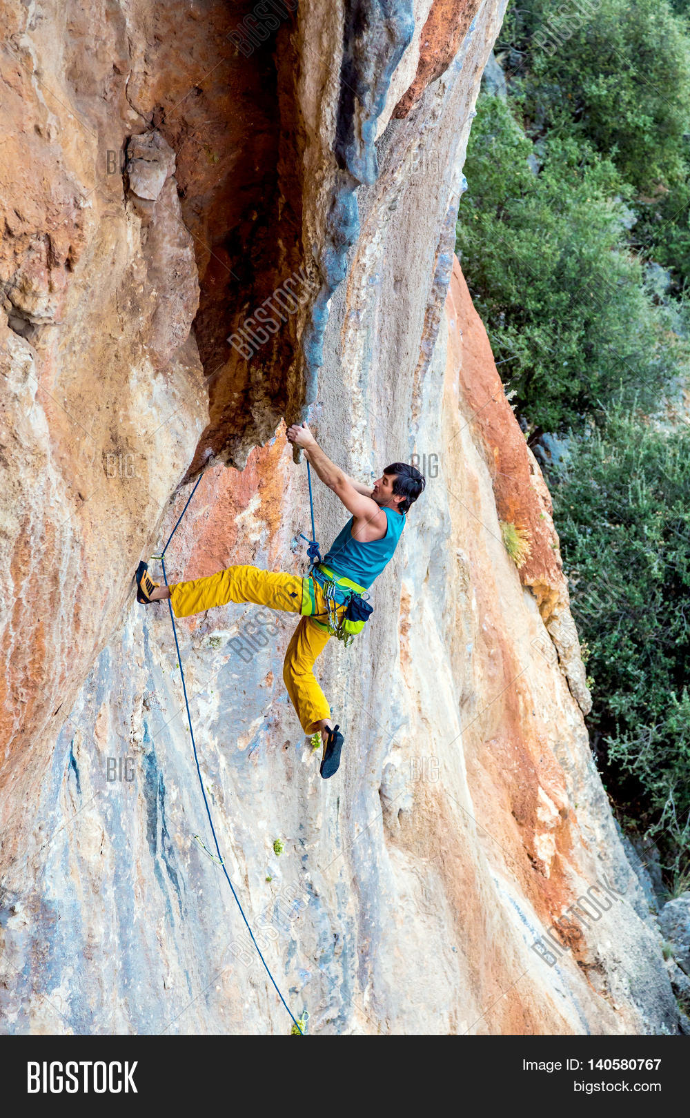 Man Climber Trying Image & Photo (Free Trial) | Bigstock
