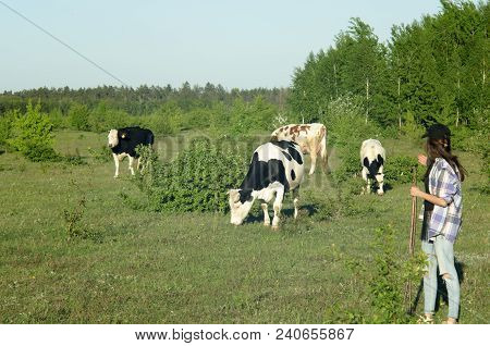 Young Woman Grazing Image & Photo (Free Trial) | Bigstock