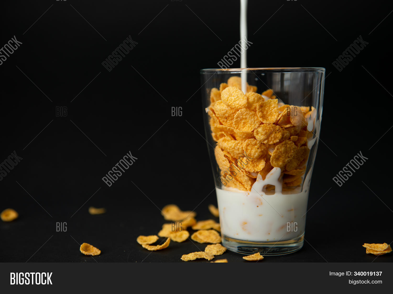 Cornflakes Transparent Image & Photo (Free Trial) | Bigstock