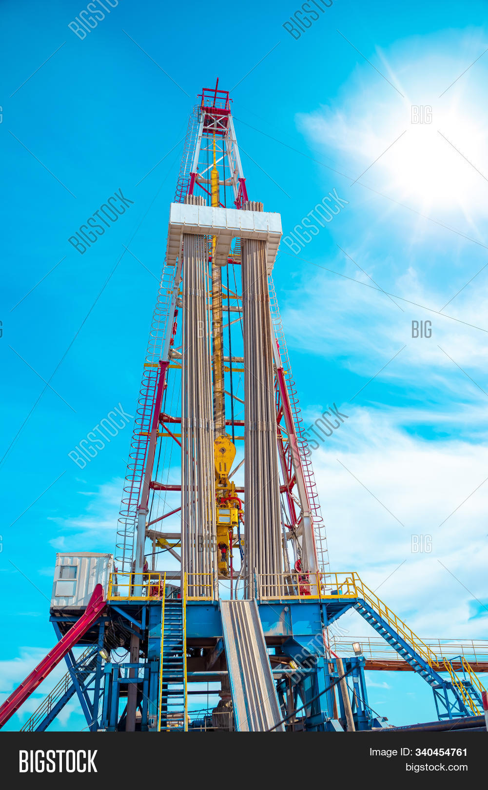 Oil Gas Drilling Rig Image & Photo (Free Trial) | Bigstock
