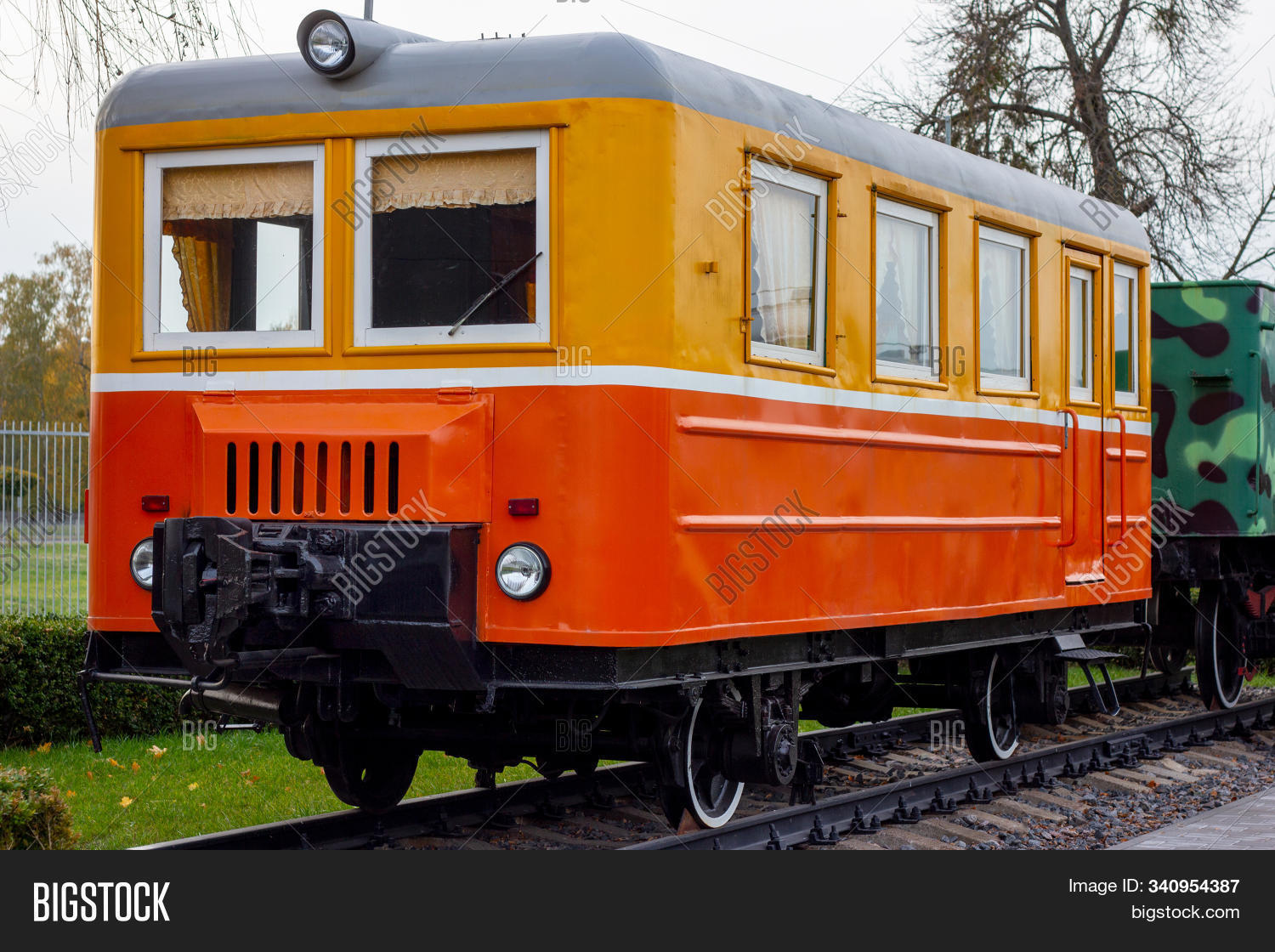 Old Red Diesel Engine Image & Photo (Free Trial) | Bigstock