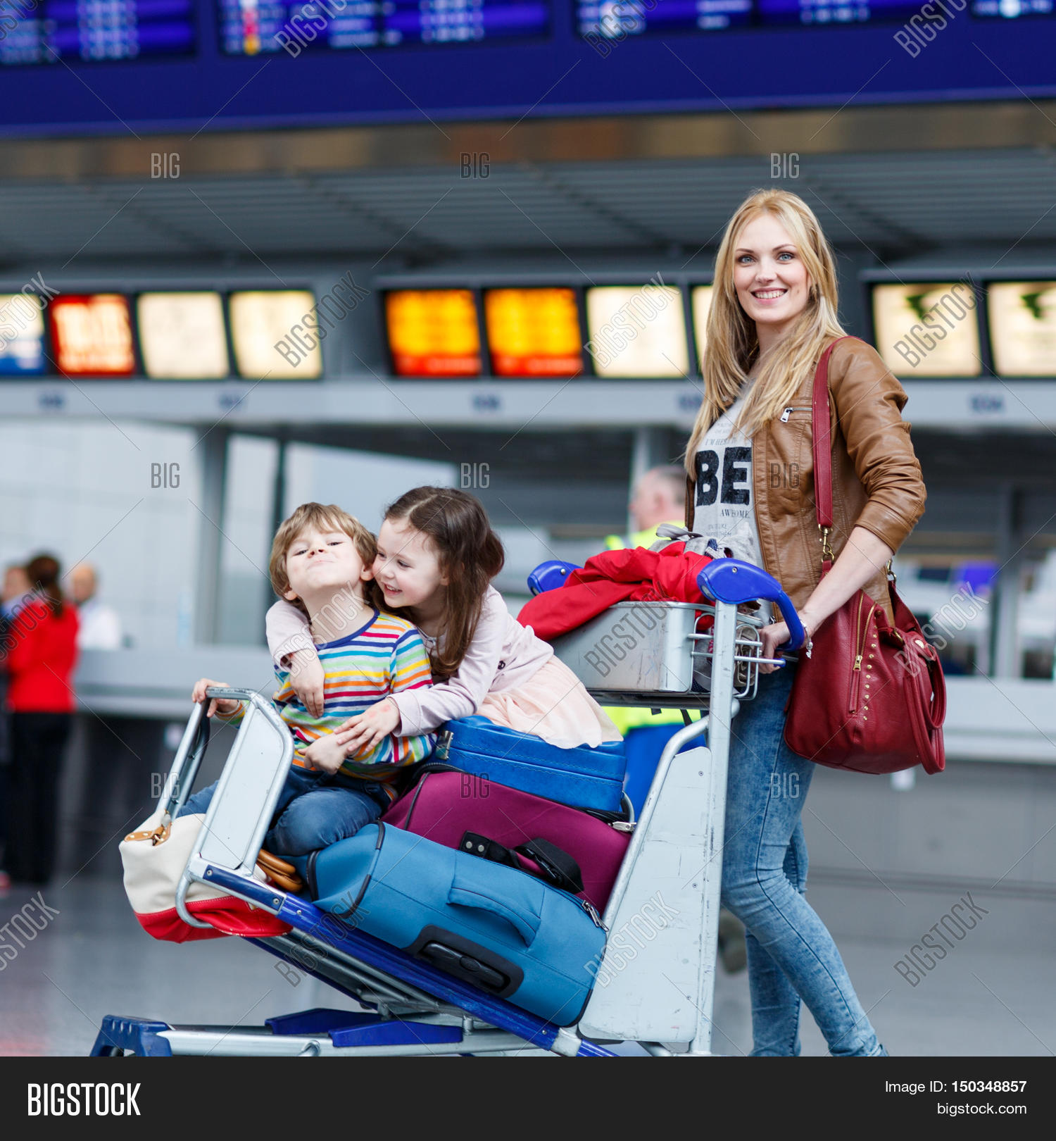Happy Family Going On Image & Photo (Free Trial) | Bigstock