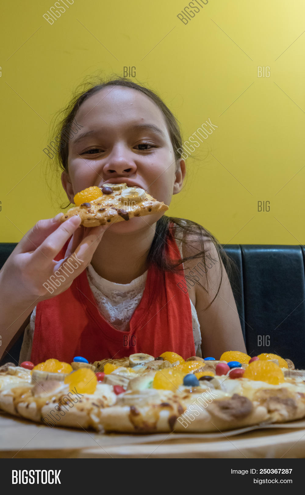 Young Tween Girl Image & Photo (Free Trial) | Bigstock