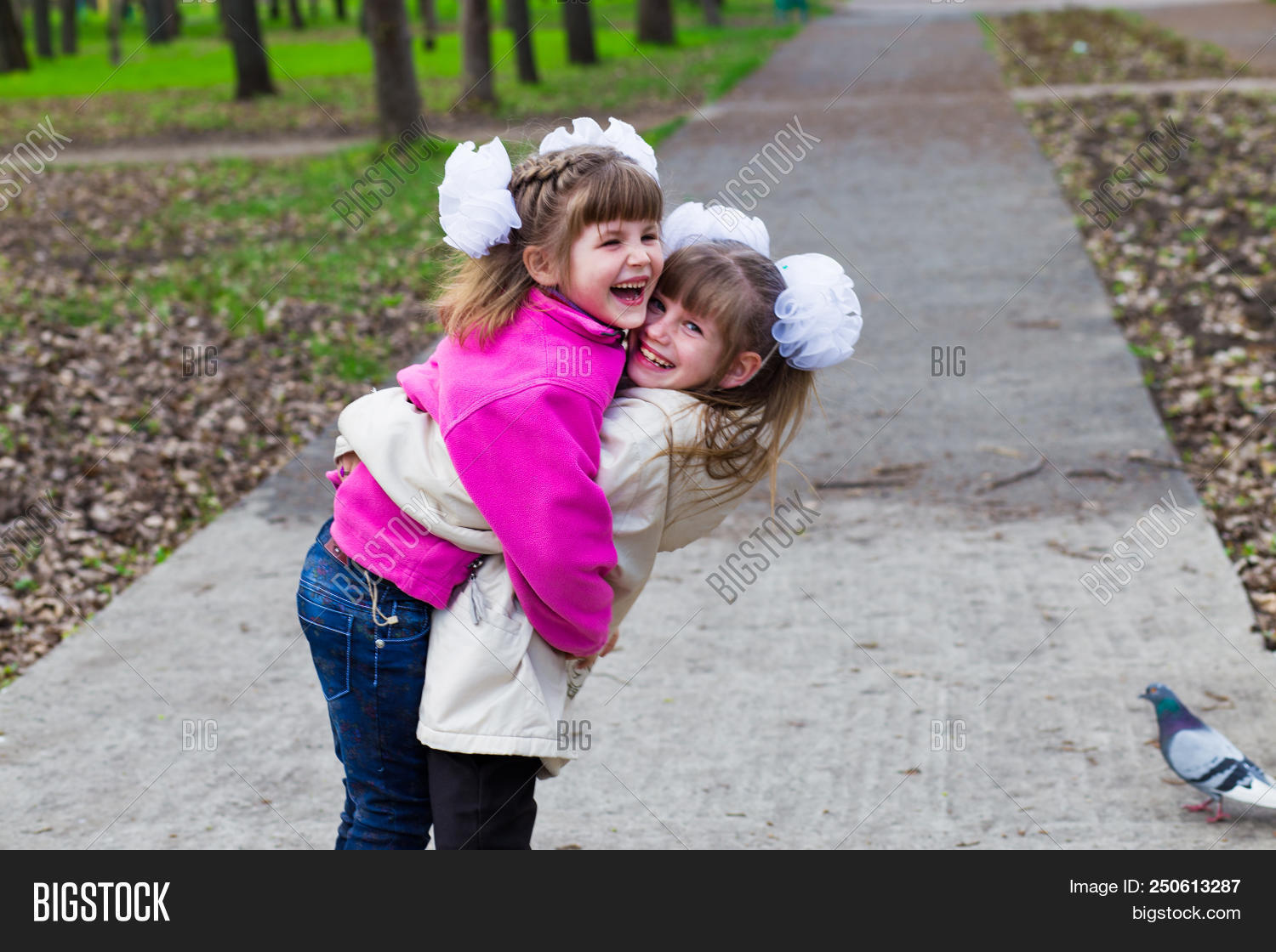 Funny Sibling Photography