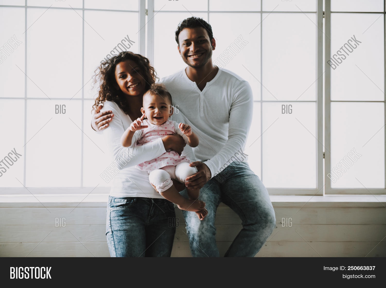 Pakistani Family Image & Photo (Free Trial) | Bigstock