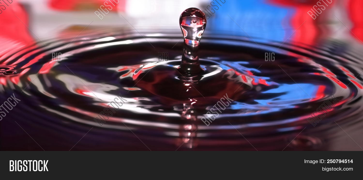 Light Water Blue Red