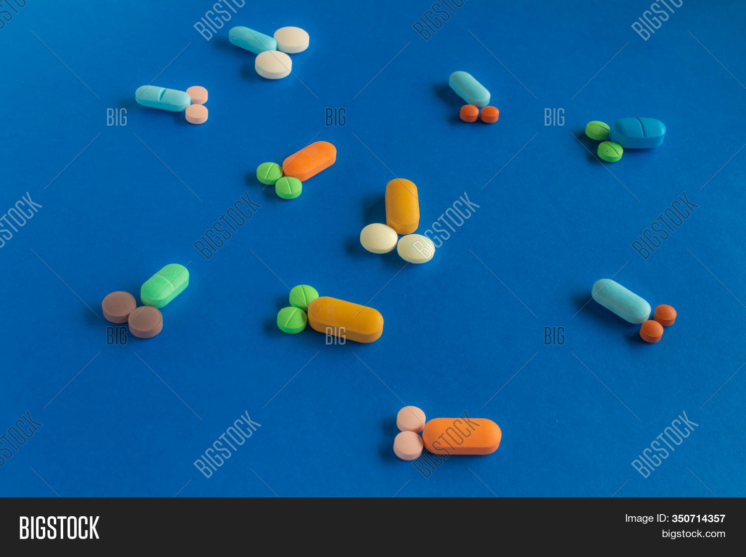 Pills Tablets Forming Image & Photo (Free Trial) | Bigstock