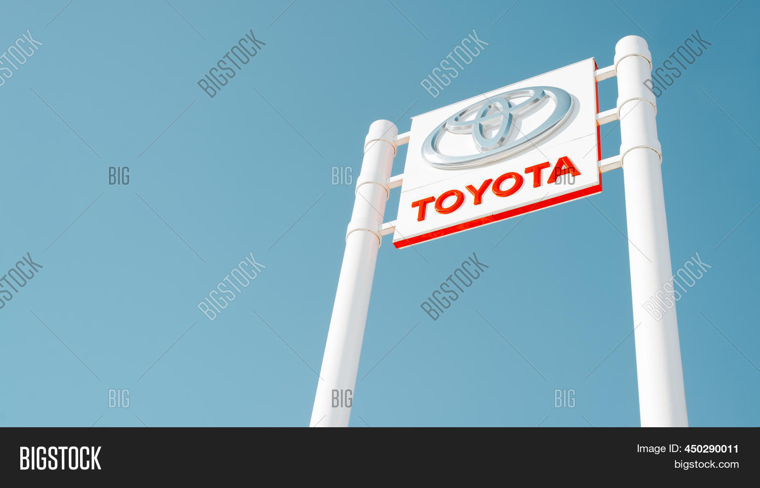 Toyota Car Dealership Image & Photo (Free Trial) | Bigstock