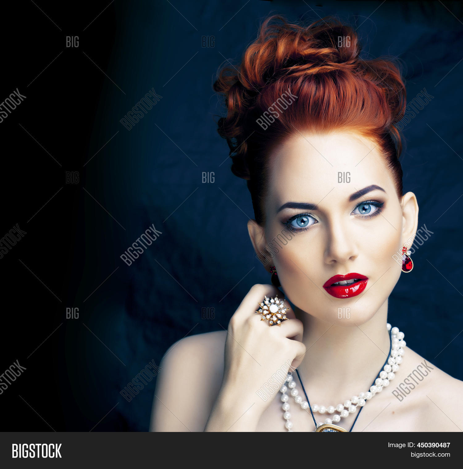 Beauty Rich Woman Image & Photo (Free Trial) | Bigstock