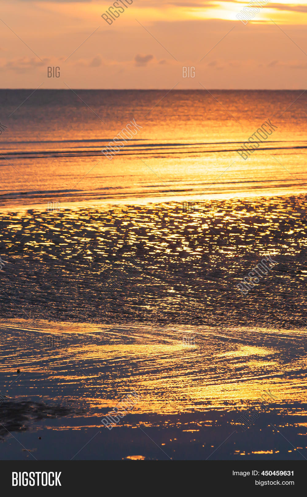 Tranquil Summer Beach Image & Photo (Free Trial) | Bigstock