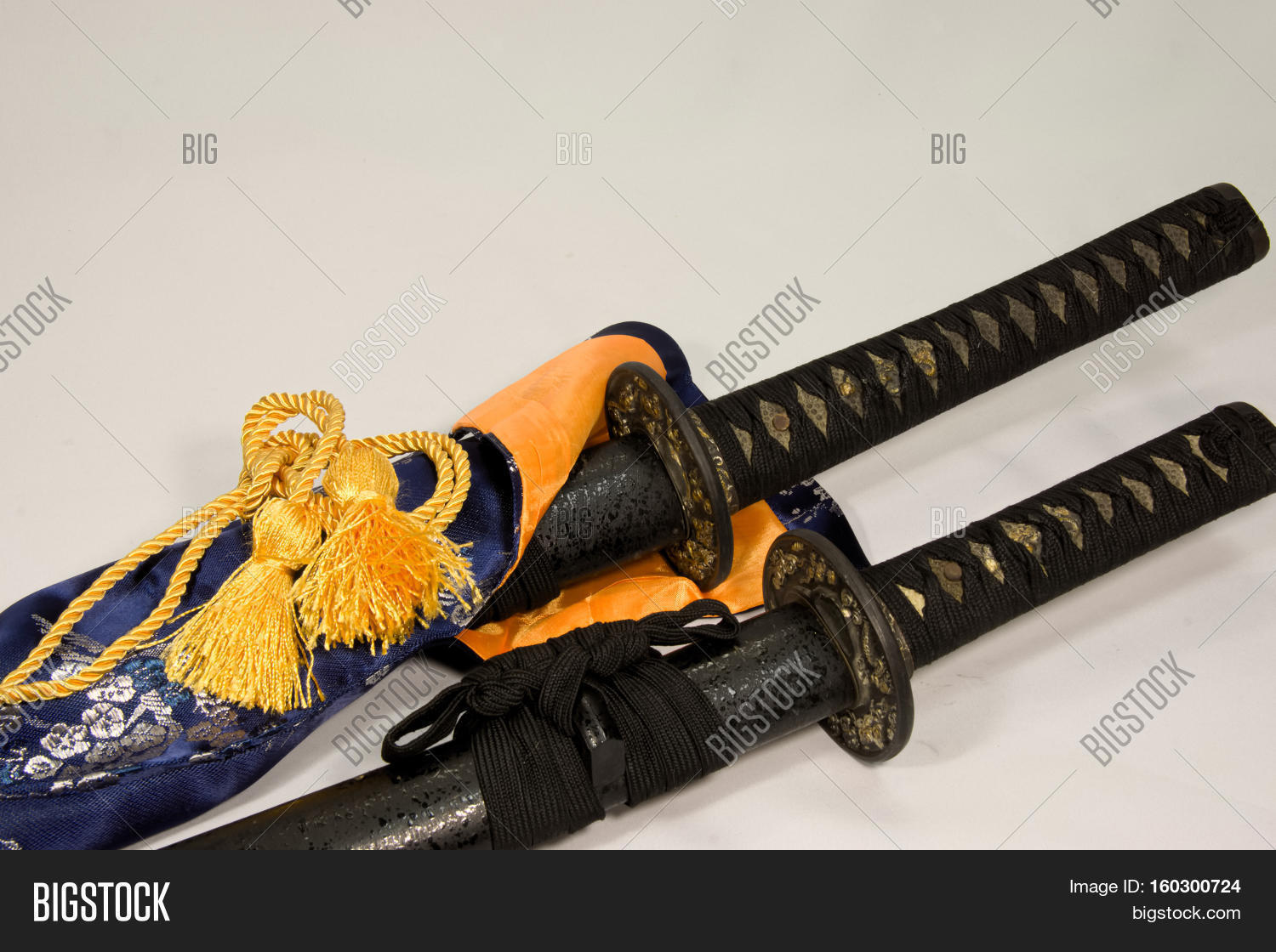 Japanese Sword Sheath Image & Photo (Free Trial) | Bigstock