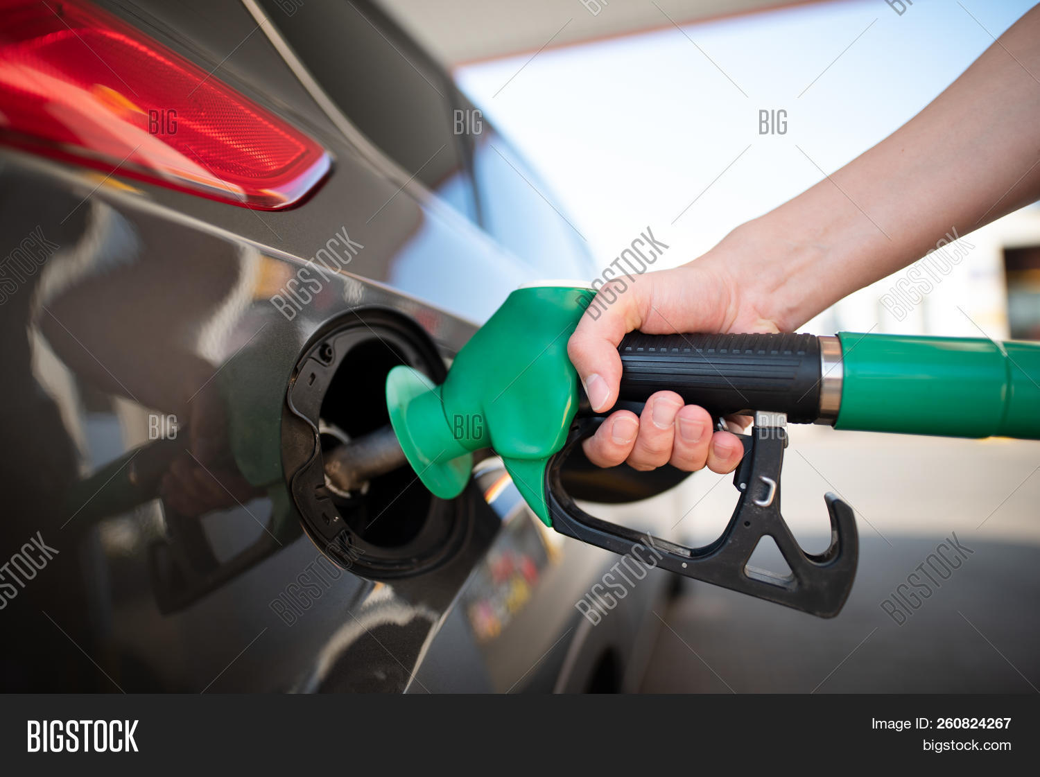 Closeup Man Pumping Image & Photo (Free Trial) | Bigstock