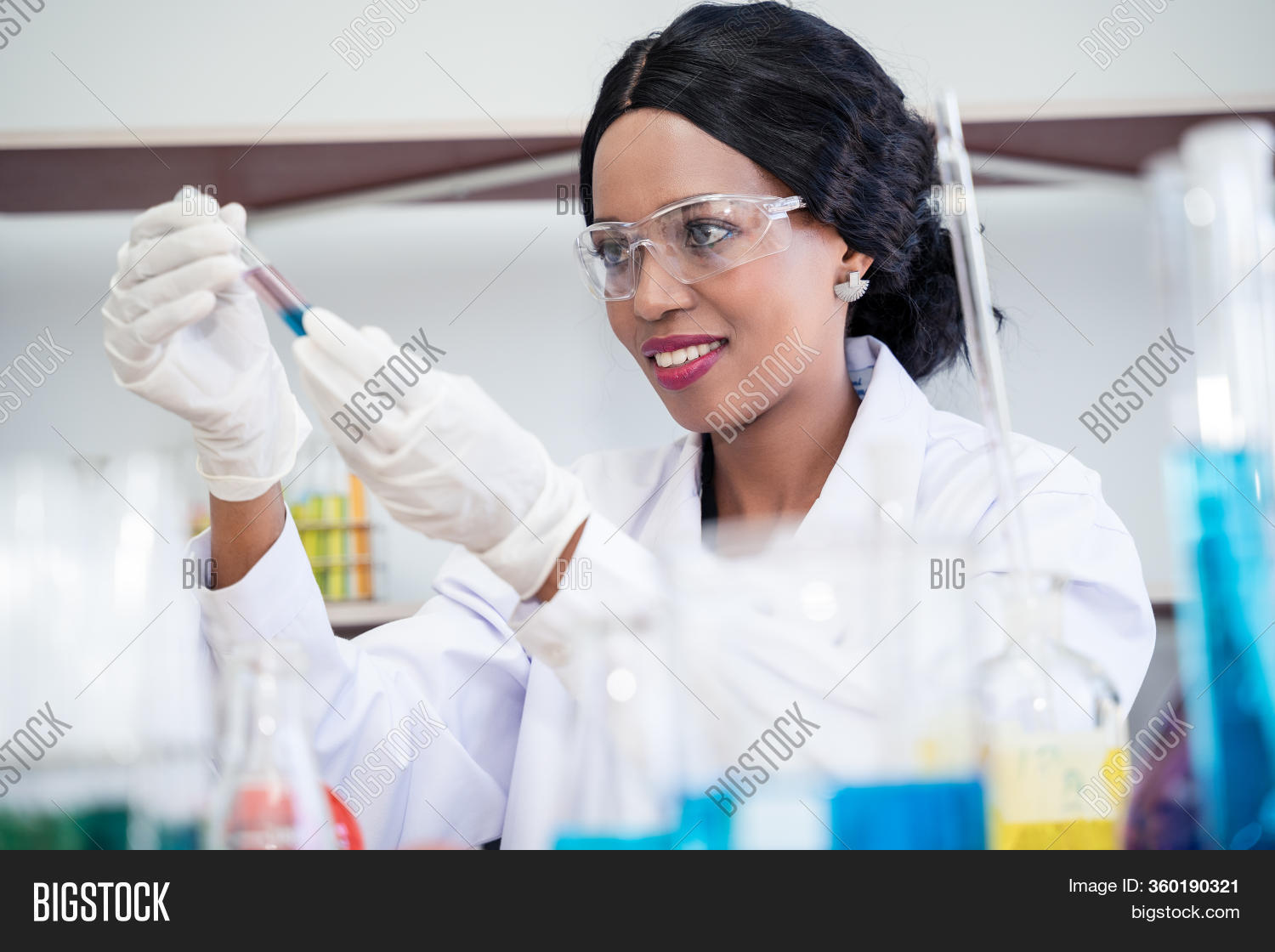 Scientist Laboratory Image & Photo (Free Trial) | Bigstock