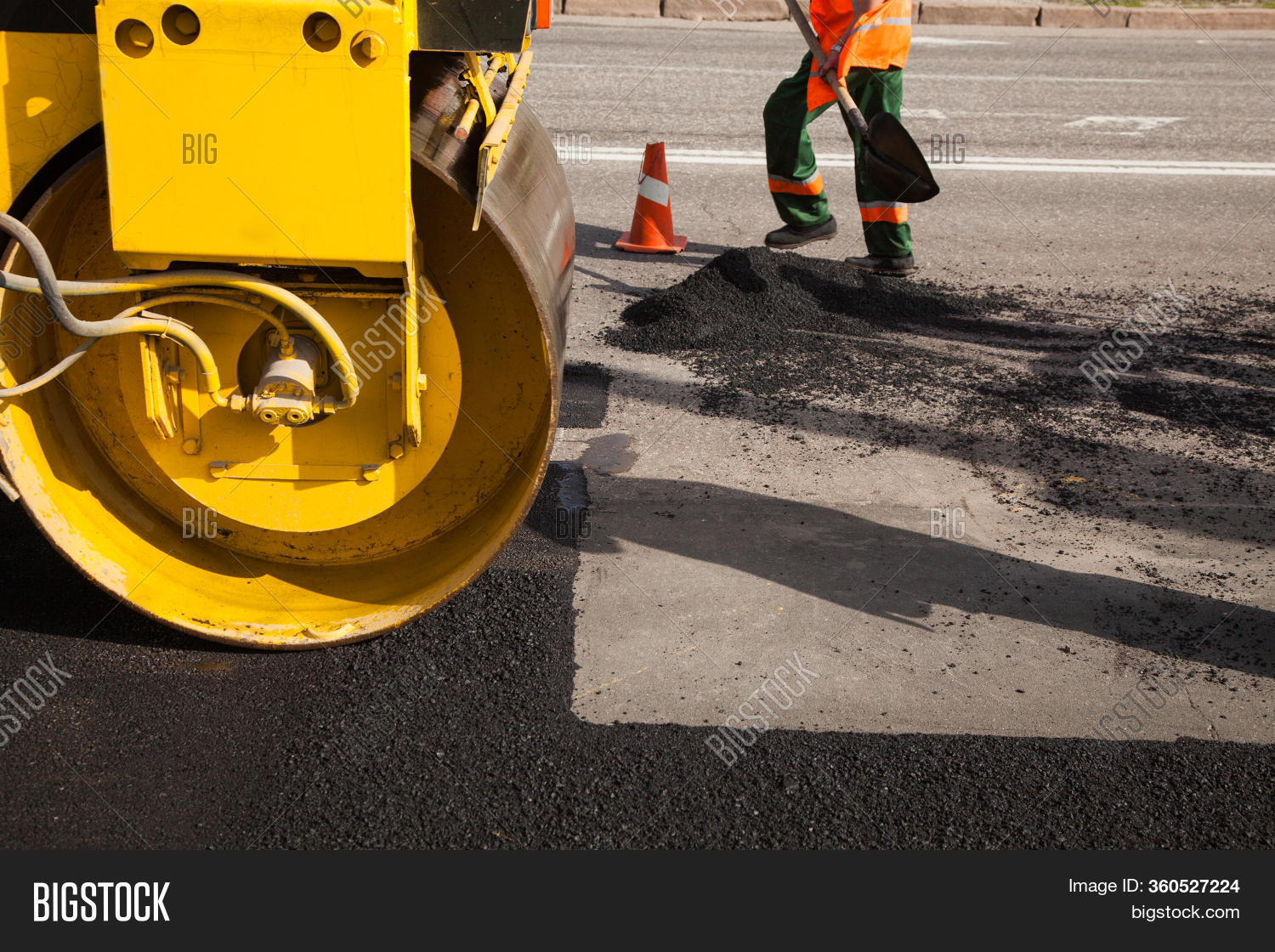 Pavement Machine Image & Photo (Free Trial) | Bigstock