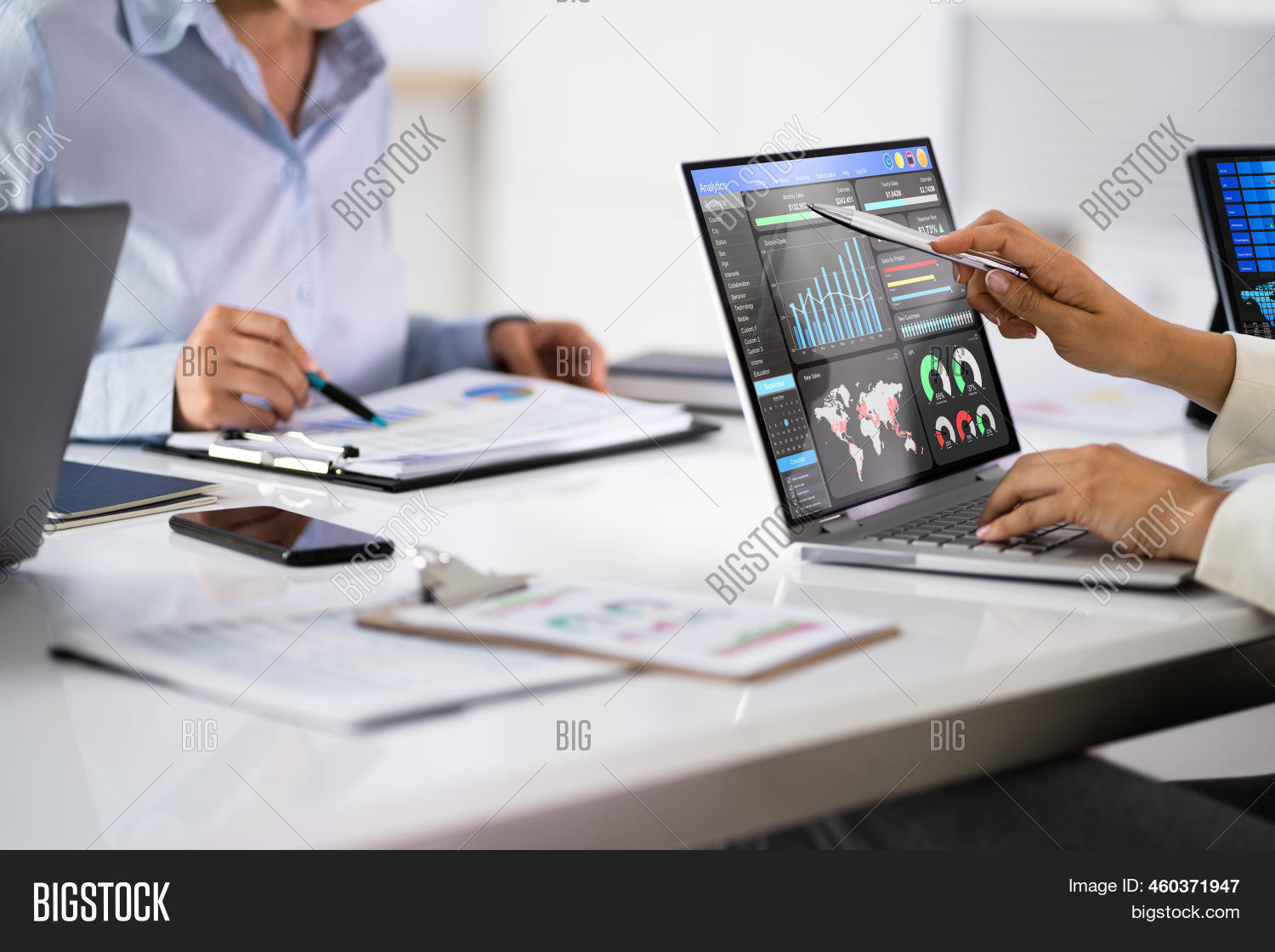 Data Analyst Using Image & Photo (Free Trial) | Bigstock