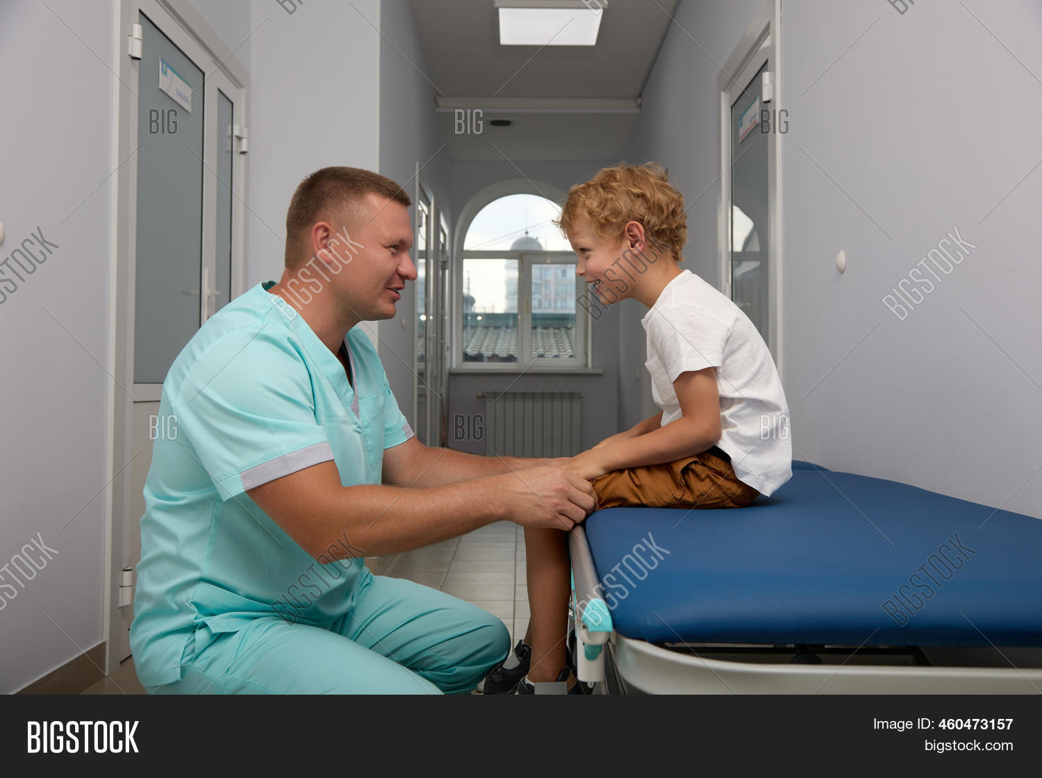 Caring Pediatrician Image & Photo (Free Trial) | Bigstock