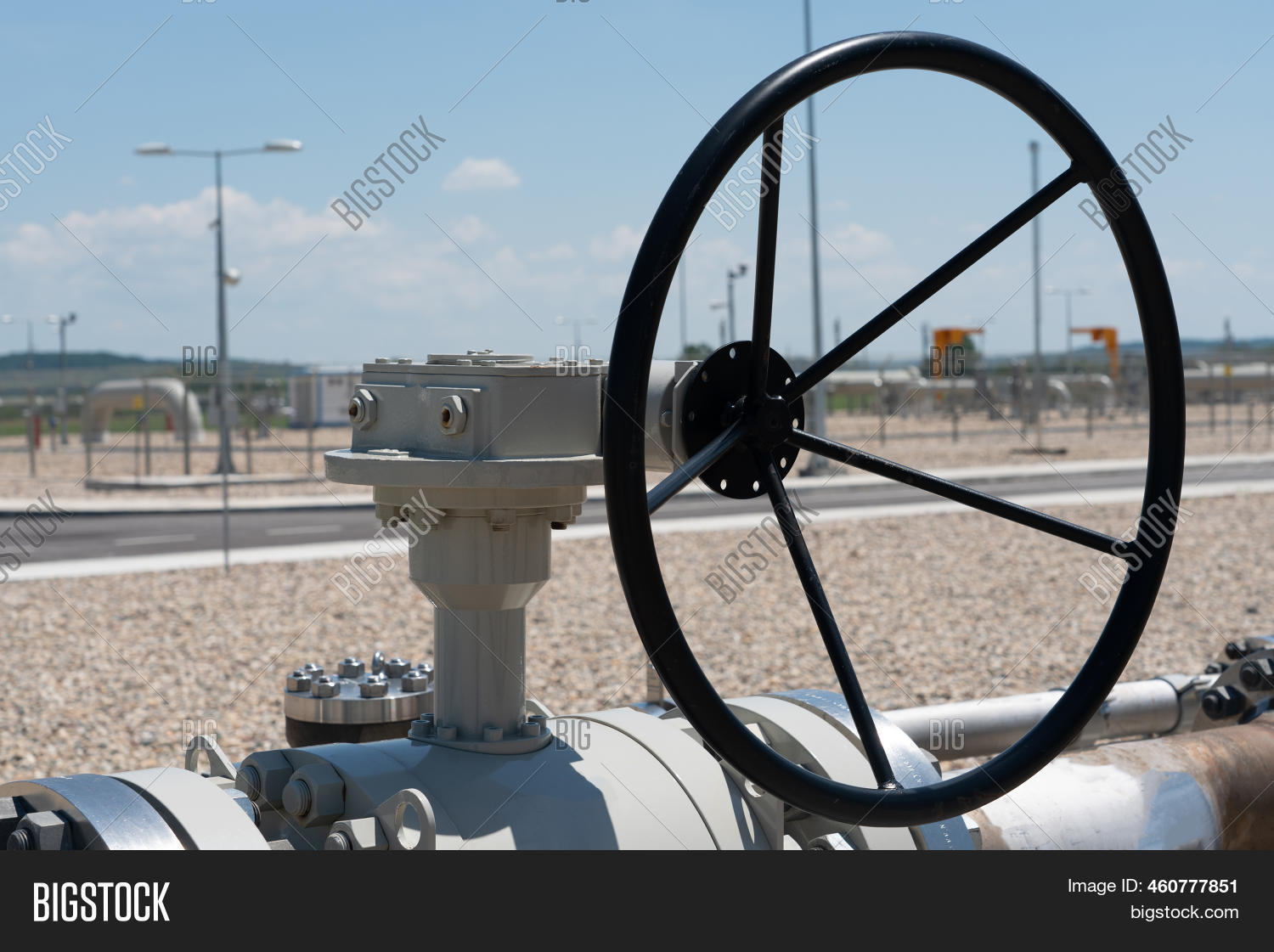 Round Swivel Mechanism Image & Photo (Free Trial) | Bigstock