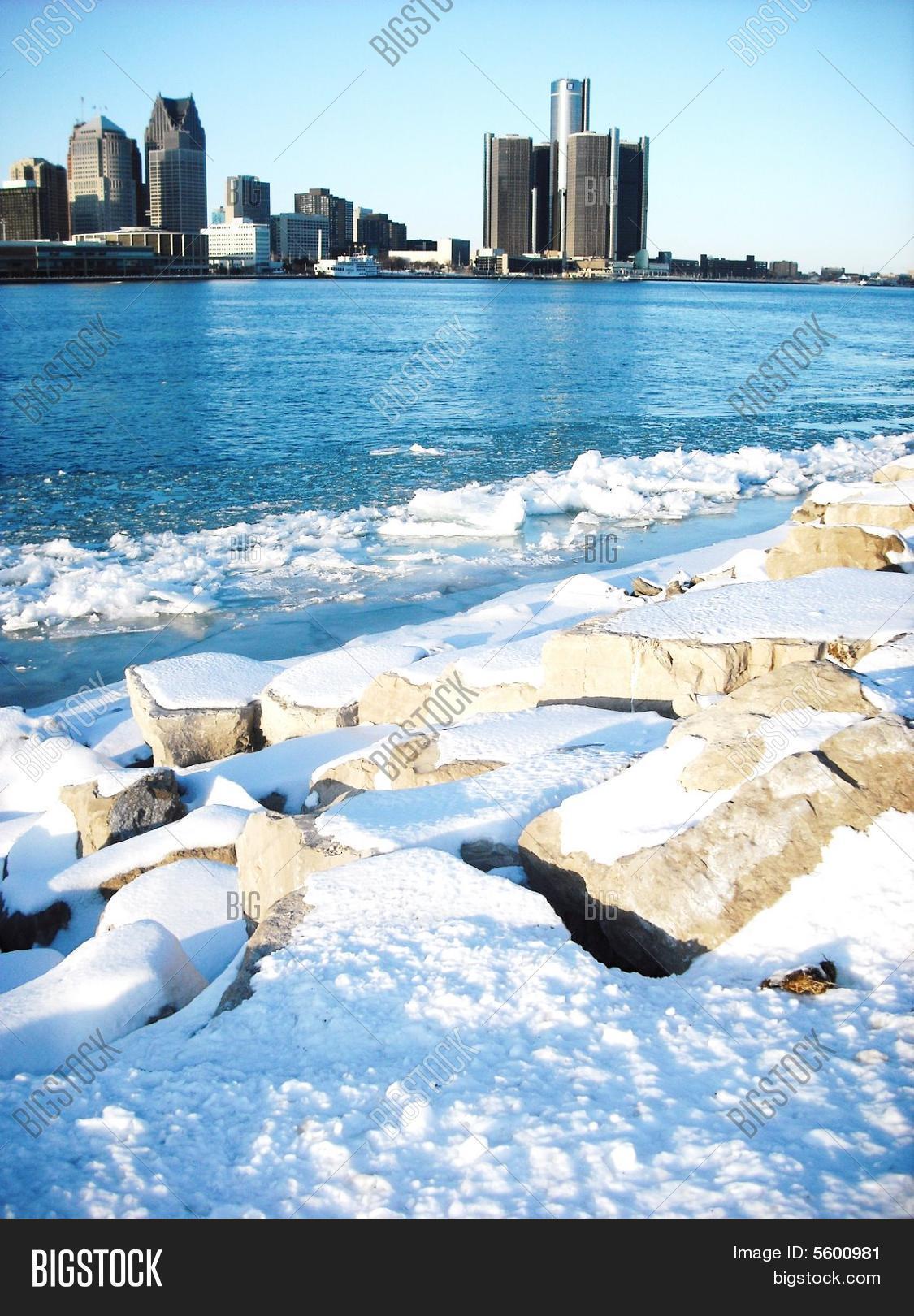 Skyline Detroit Winter Image & Photo (Free Trial) | Bigstock