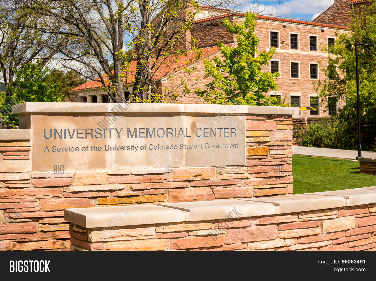 University Memorial Image & Photo (Free Trial) | Bigstock