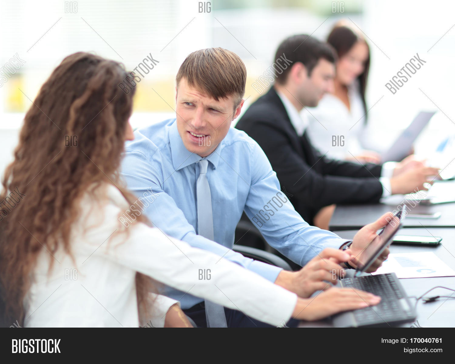Tax Consultant Talking Image & Photo (Free Trial) | Bigstock
