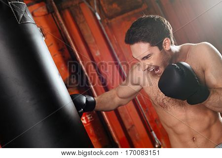 Image Screaming Strong Image & Photo (Free Trial) | Bigstock