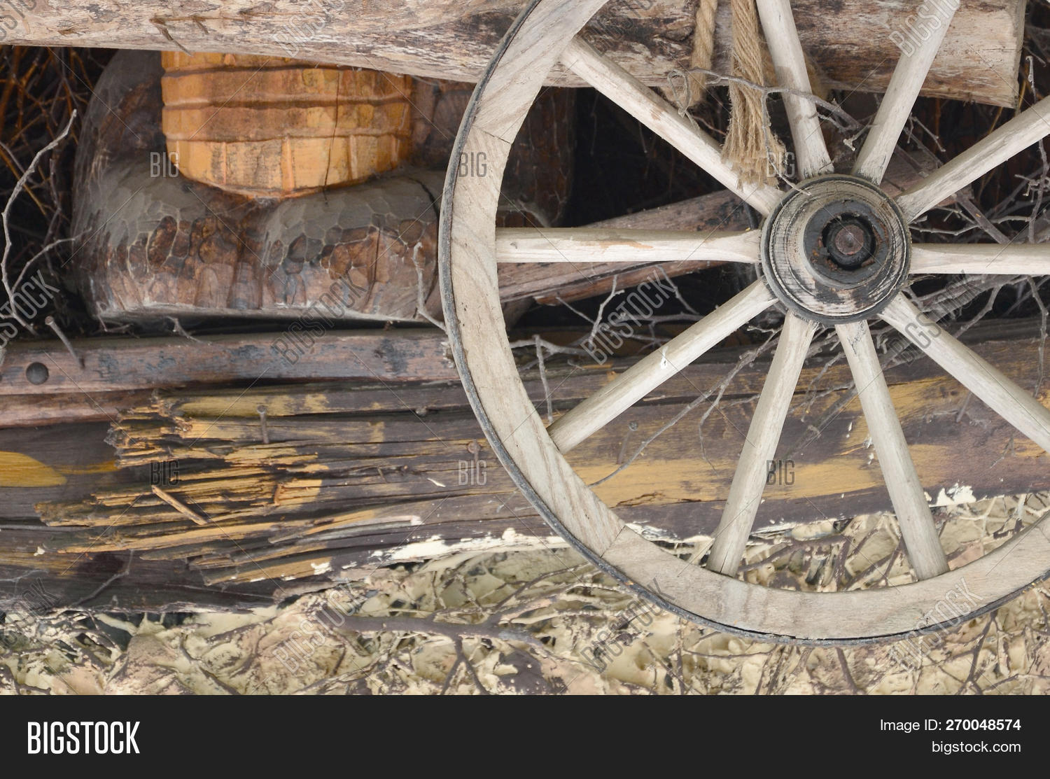 Old Wooden Wheel Image & Photo (Free Trial) | Bigstock